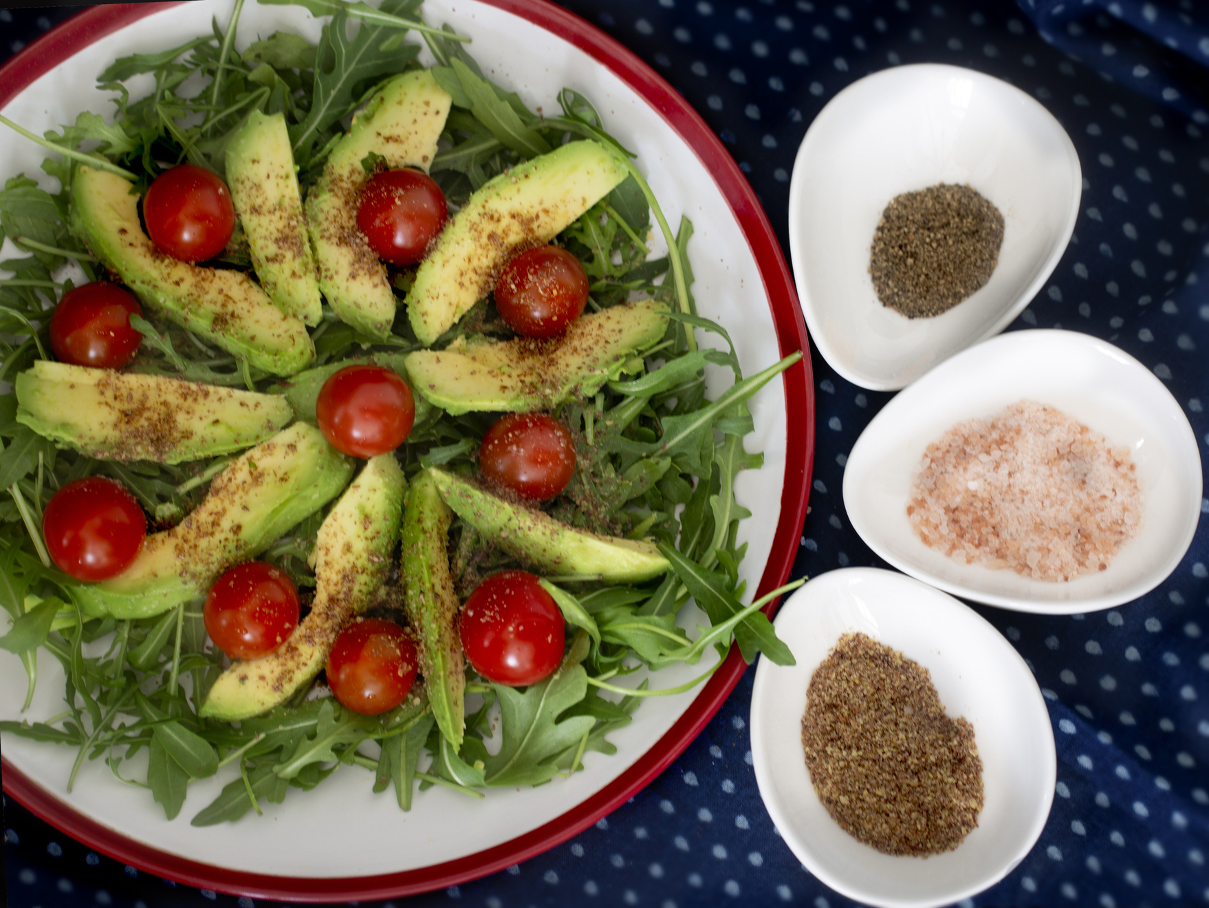 Avocado, cherry tomatoes and rocket leaves – Renu Recipes