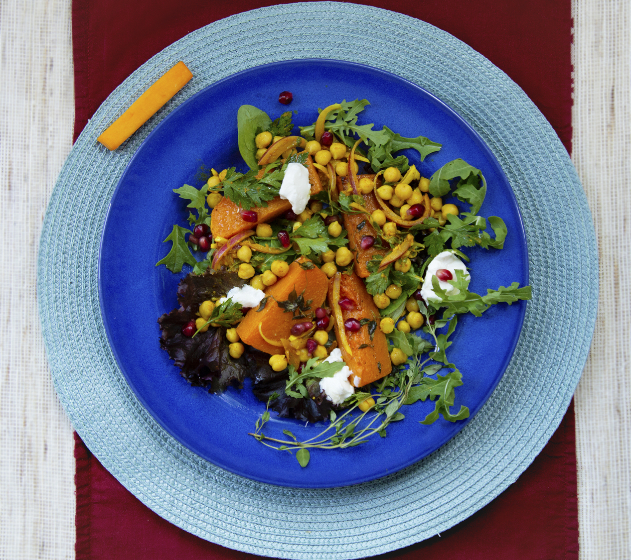 Roasted squash with turmeric chickpeas – Renu Recipes